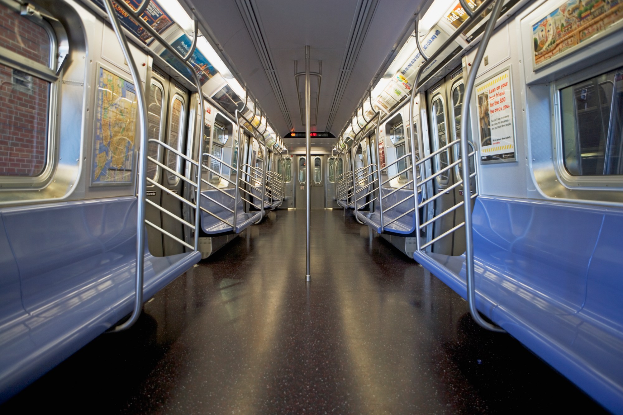 The 10 Unspoken NYC Subway Rules | TravelAwaits