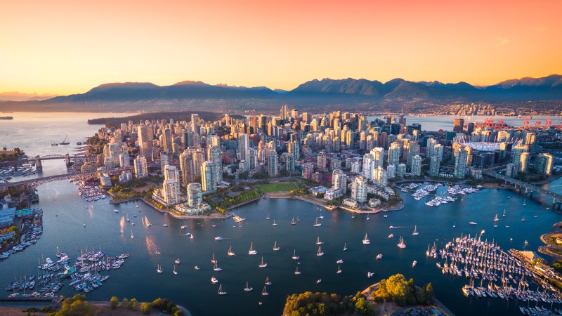 Key Differences Between Toronto and Vancouver | TravelAwaits