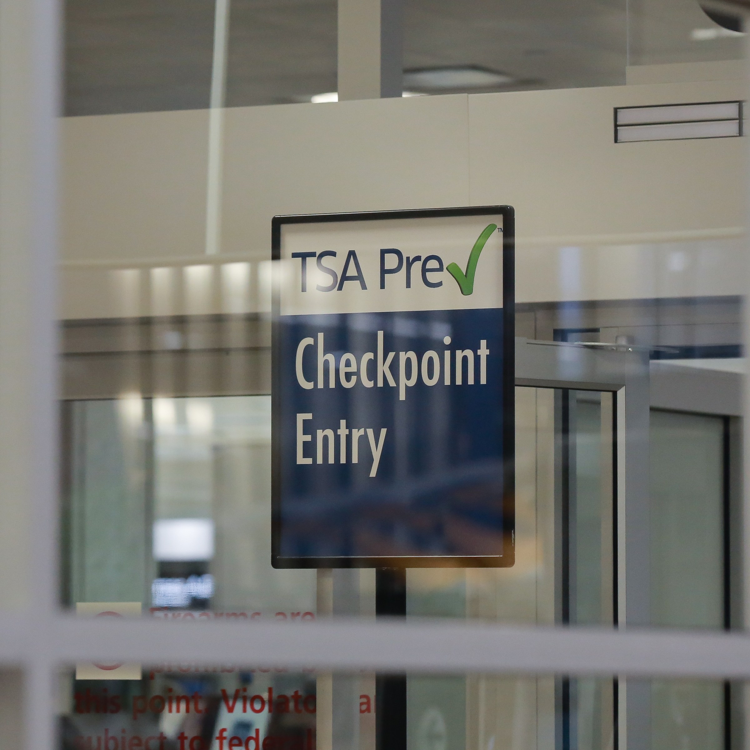 TSA Offering Holiday Promos for TSA PreCheck | TravelAwaits