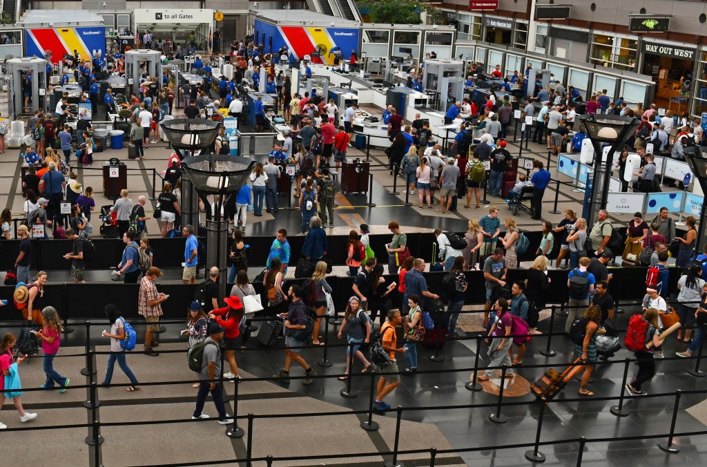 15 Worst Airports for Holiday Travel for Security Waits (US Only ...