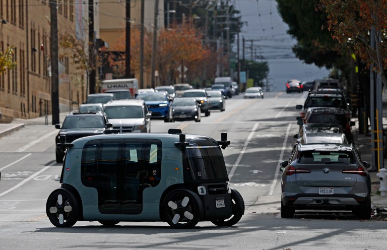 Las Vegas Has Free Driverless Car Rides—How to Get Around Without ...