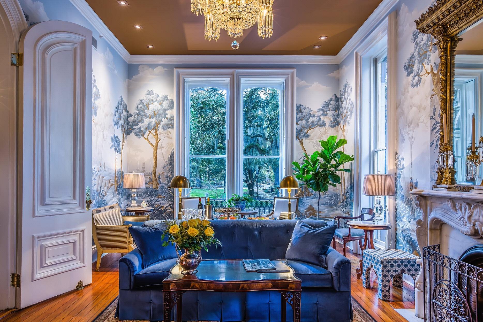 8 Boutique Hotels in Savannah’s Historic District | TravelAwaits