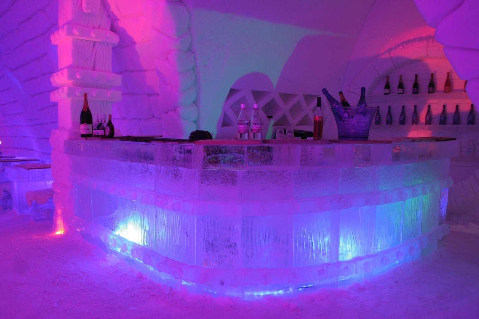 What Is It Like to Stay at an Ice Hotel? 10 Things You Need to Know ...