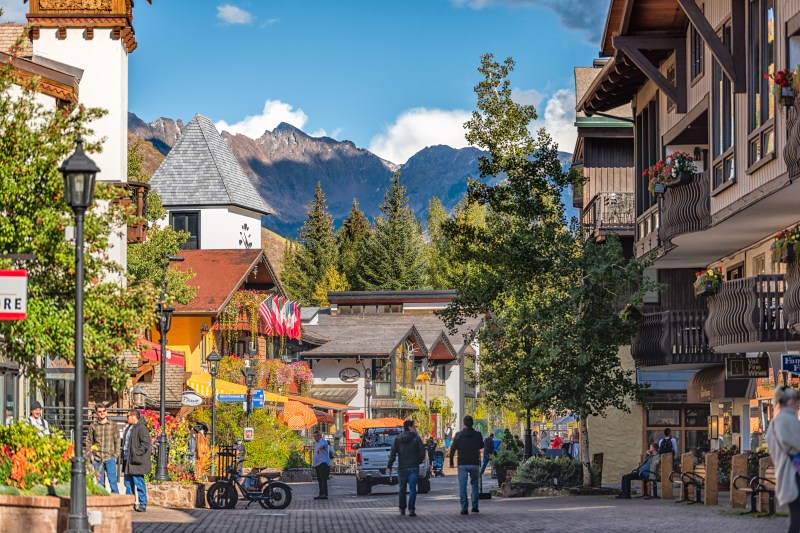8 Airbnbs + VRBOs Around Vail That Won’t Break the Bank | TravelAwaits