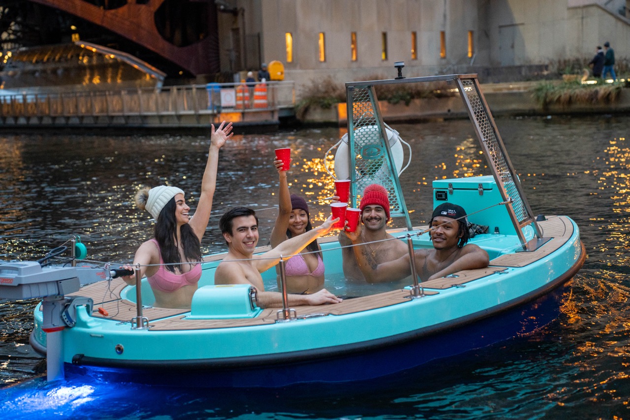 Check Out the Viral Floating Hot Tub Boats You Can Sail Across Chicago ...