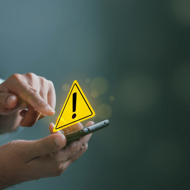 Security Firm Reveals 7 Travel Scams That Americans Are Likely to Fall ...